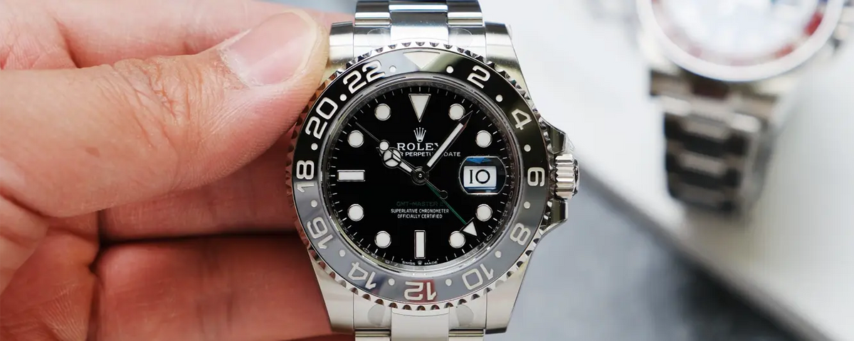 Rolex GMT Master II ‘Bruce Wayne’ 126710GRNR: A Detailed Review – Tiger ...